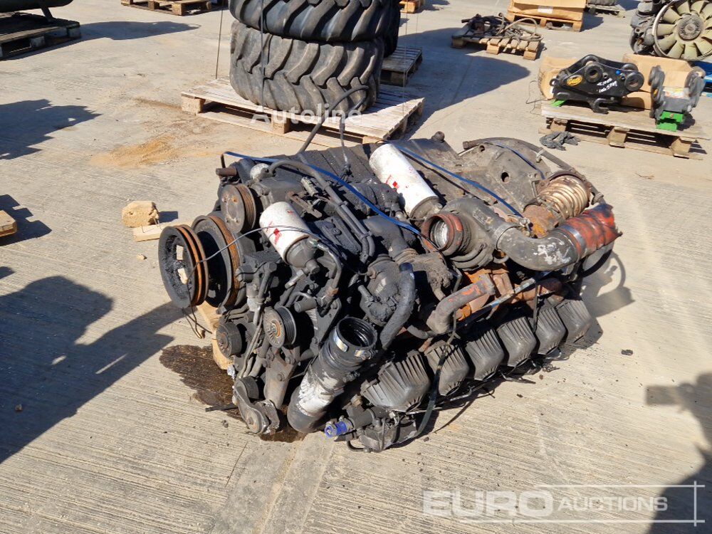 Prodaje se Scania motor za kamiona na aukciji