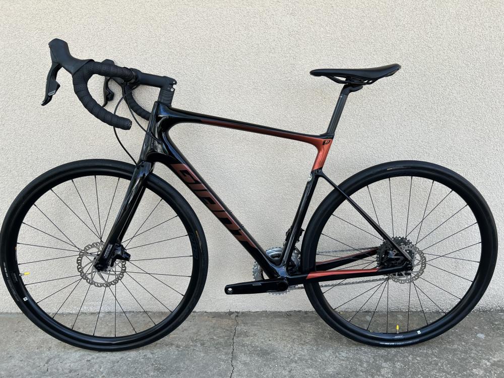 GIANT Defy Advanced Carbon Di2