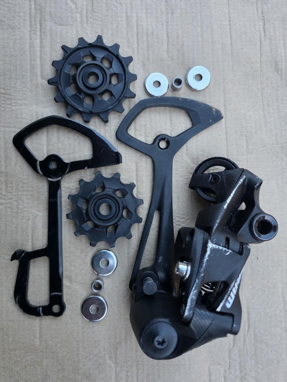 Sram sx 12 brz zadnji menjac 10 50 kao nov