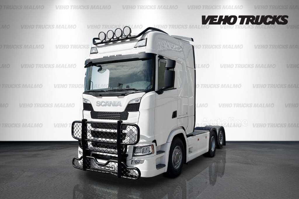 Scania S540 6x2 tegljač