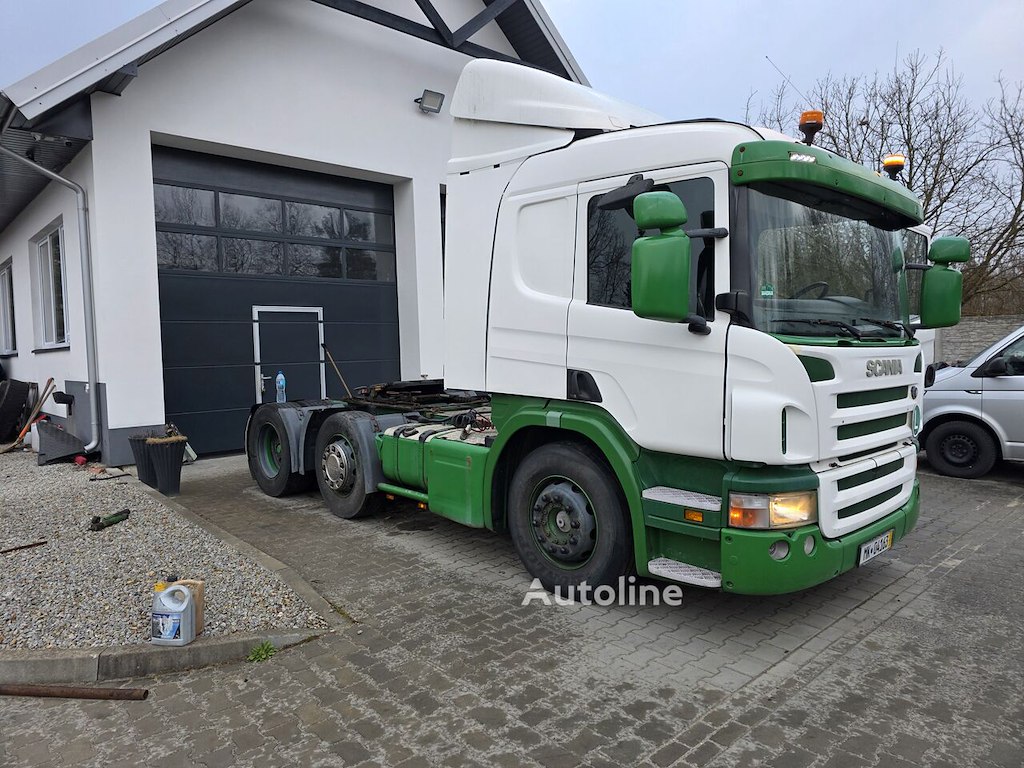 Scania P380 3 osie 6x2 tegljač