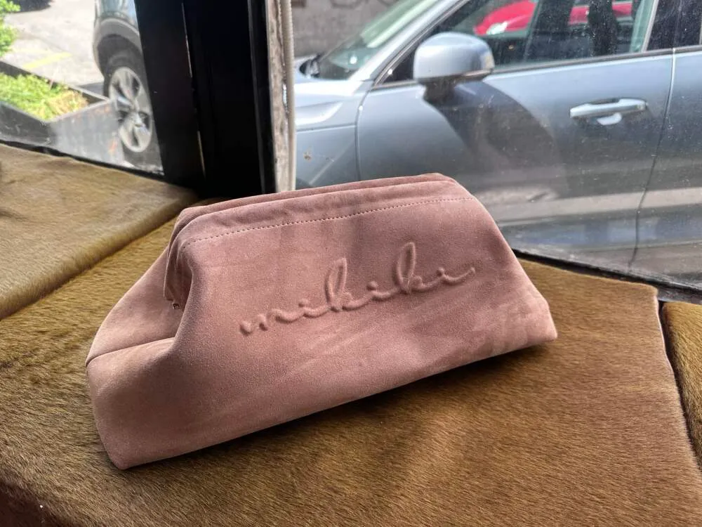 POUCH BEIGE PINKISH