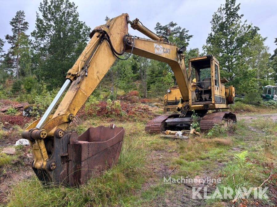 Prodaje se Caterpillar 215C LC mini bager na aukciji