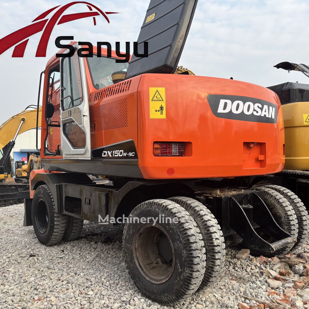 Doosan DX150W bager točkaš