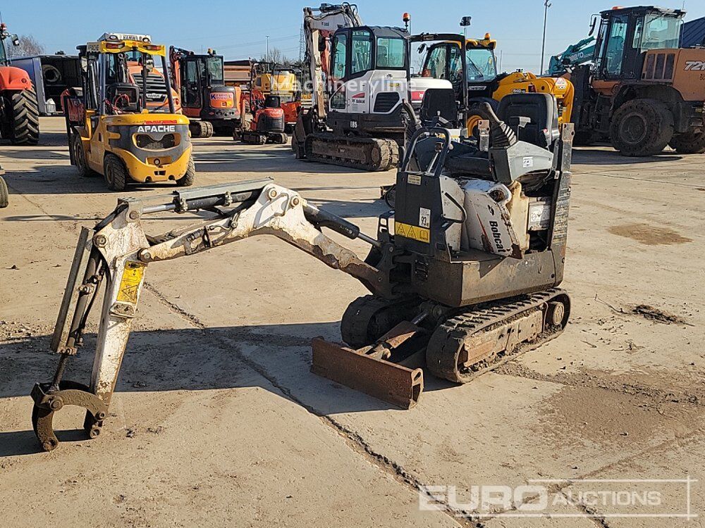 Prodaje se Bobcat E10Z mini bager na aukciji