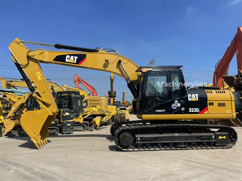 Caterpillar 323DL bager guseničar