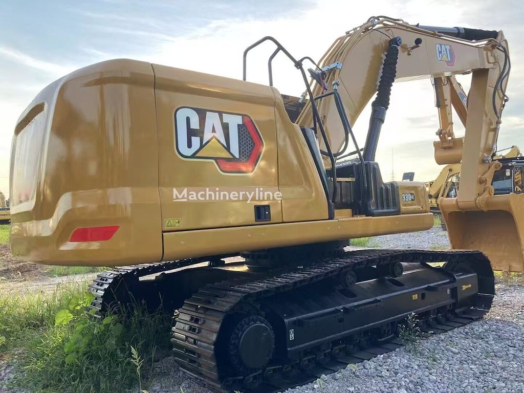 Caterpillar 330 GC bager guseničar