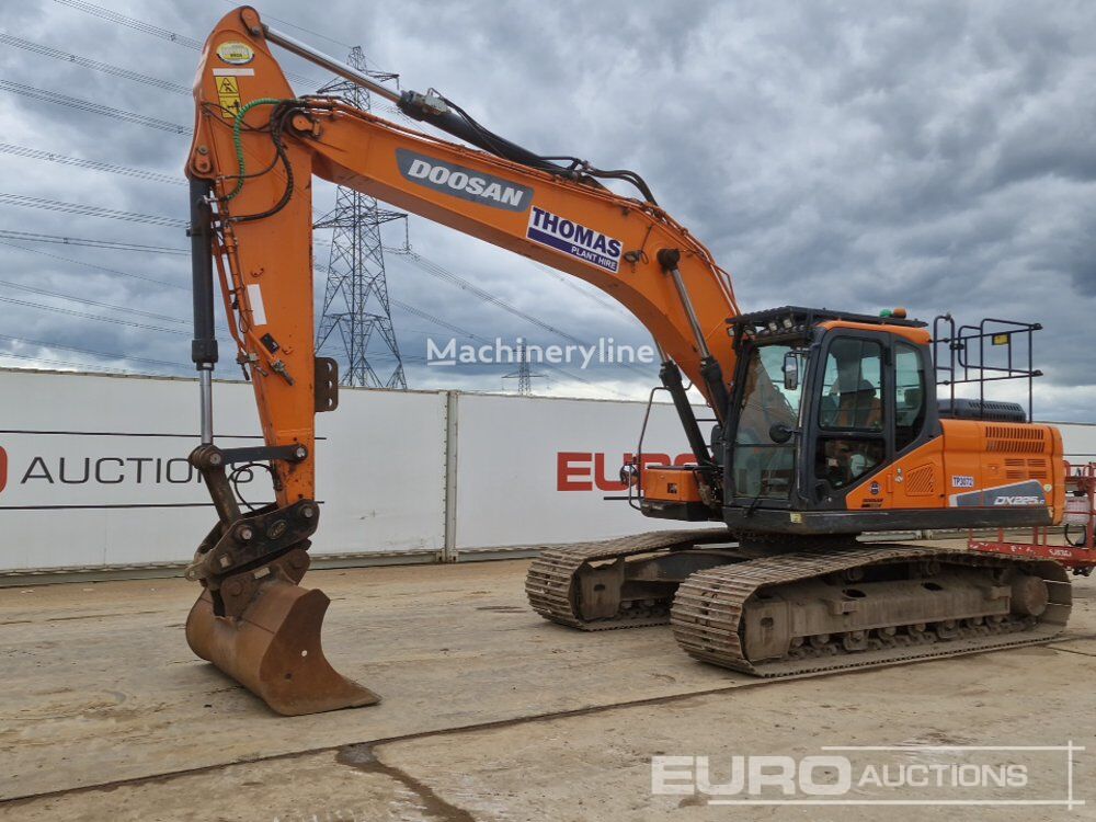Prodaje se Doosan DX225LC-5 bager guseničar na aukciji