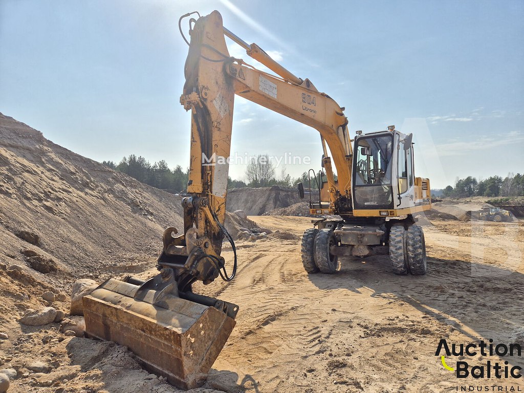 Prodaje se Liebherr A 904 bager točkaš na aukciji
