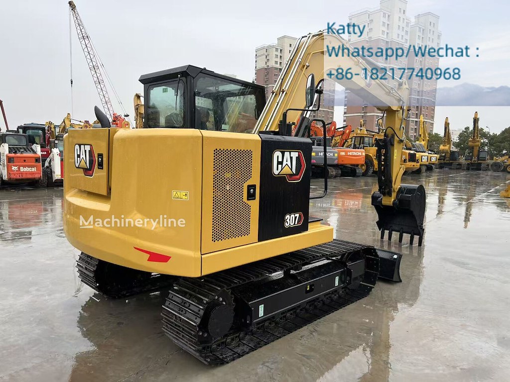Novi Caterpillar 307 bager guseničar