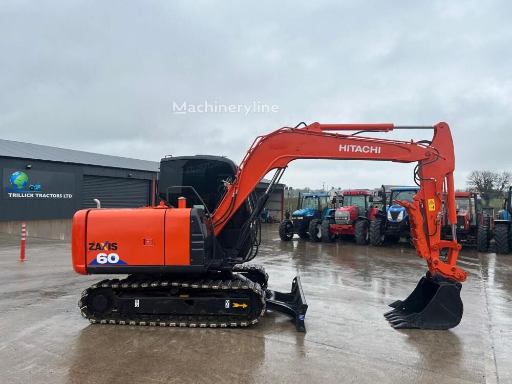 Hitachi Zaxis 60 bager guseničar