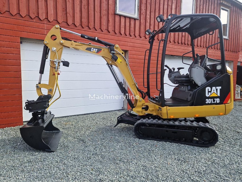 Prodaje se Caterpillar 301.7D mini bager na aukciji