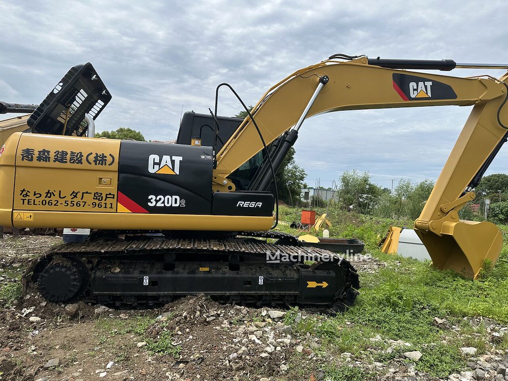 Caterpillar 320D2 bager guseničar