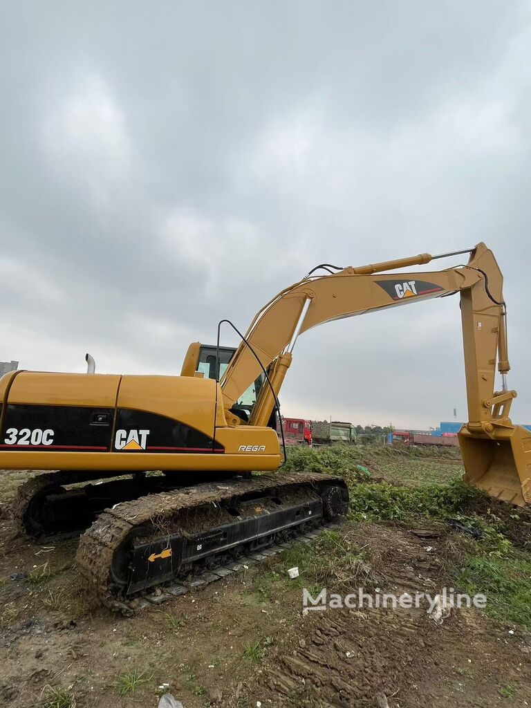 Caterpillar 320C bager guseničar