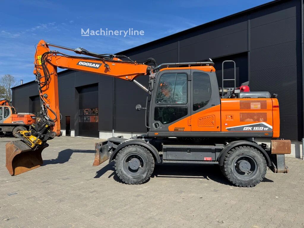 Doosan DX160-7 1500 uur!! DC2 Engcon Gripper bager točkaš