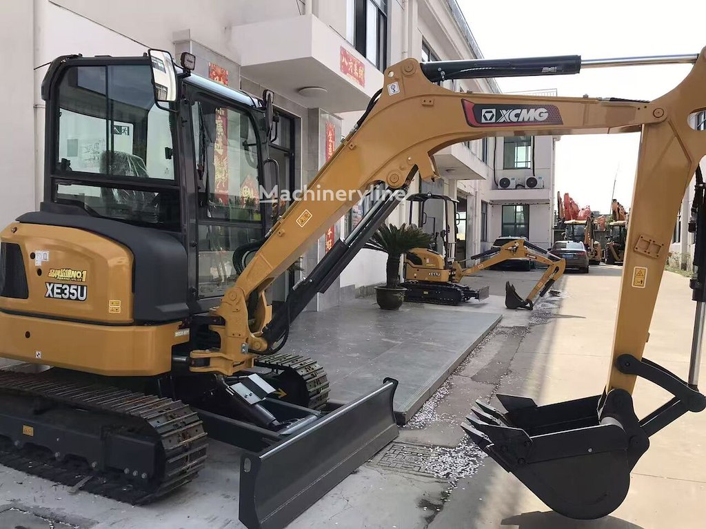 Novi XCMG XE35U mini bager
