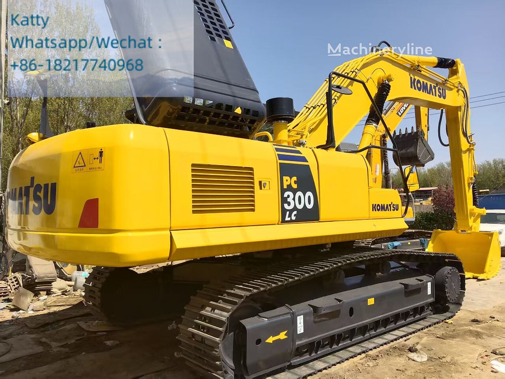 Komatsu PC300-8 bager guseničar