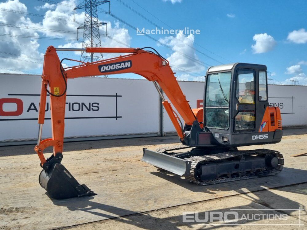 Prodaje se Doosan DH55-V mini bager na aukciji