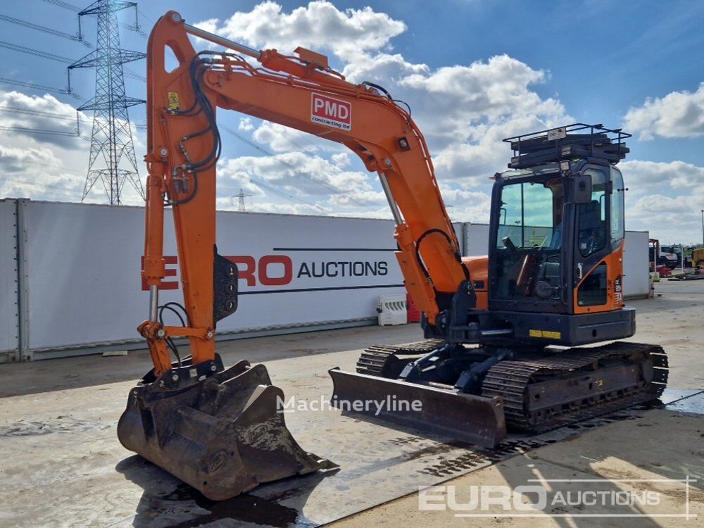 Prodaje se Doosan DX85R-3 mini bager na aukciji