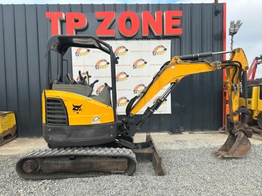 Bobcat E26 à 18 500 € HT mini bager