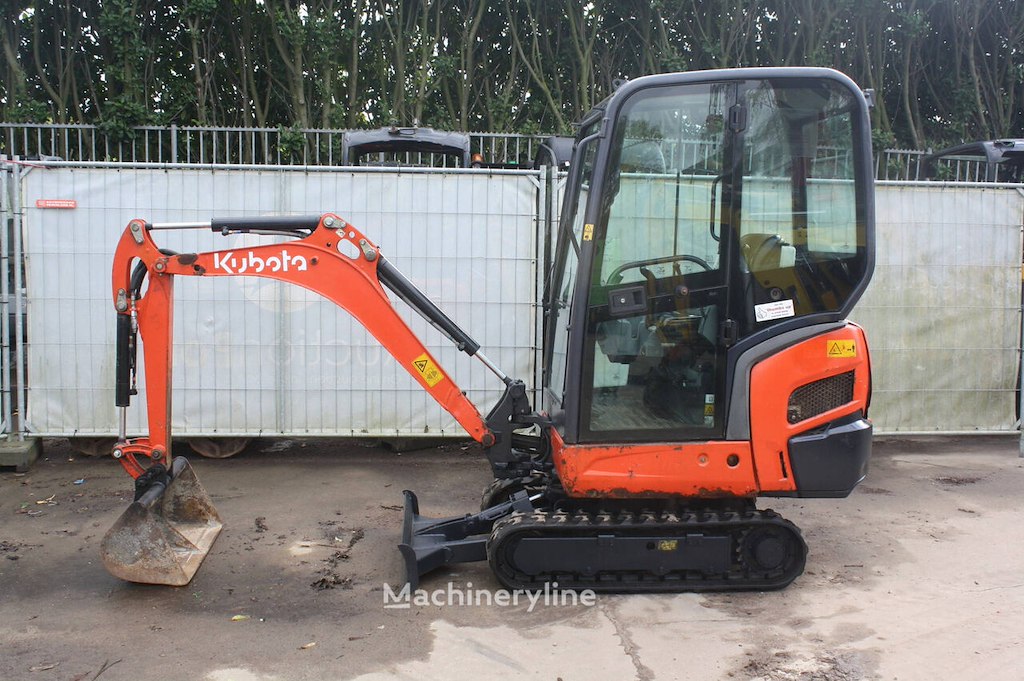 Prodaje se Kubota KX015-4 mini bager na aukciji
