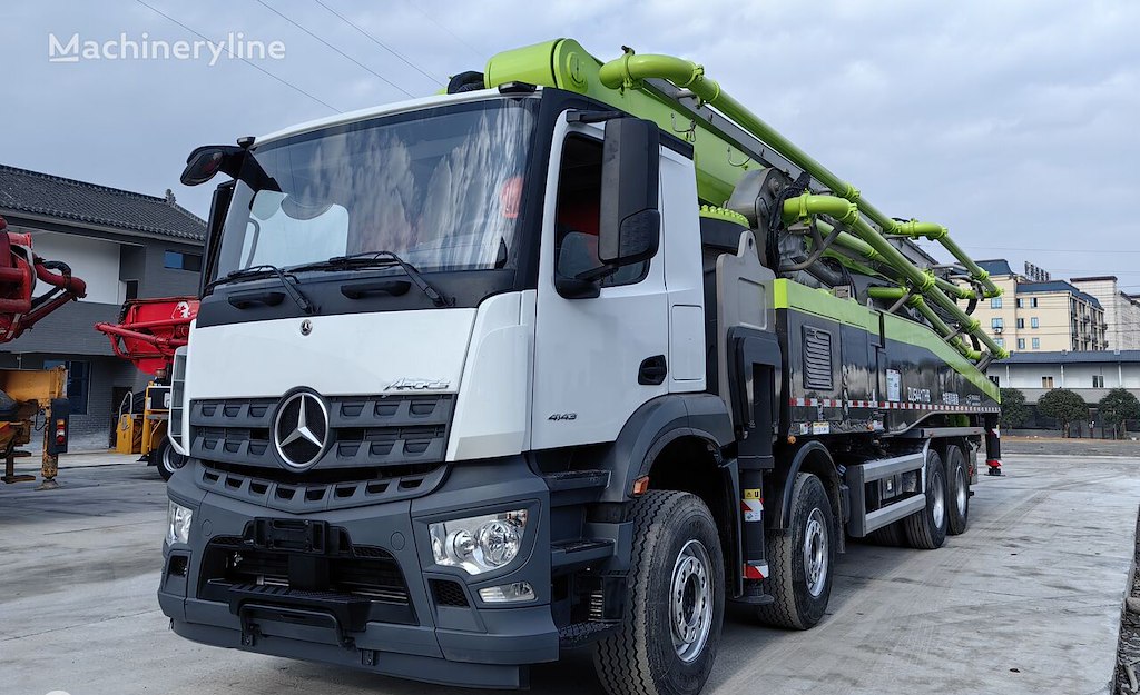 Zoomlion 63mts-6 na šasiji Mercedes-Benz Arocs 4143 pumpa za beton