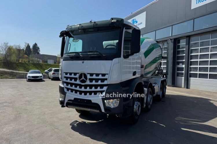 Mercedes-Benz Arocs 3248 8x4 Cifa 9m3 kamion s mešalicom za beton