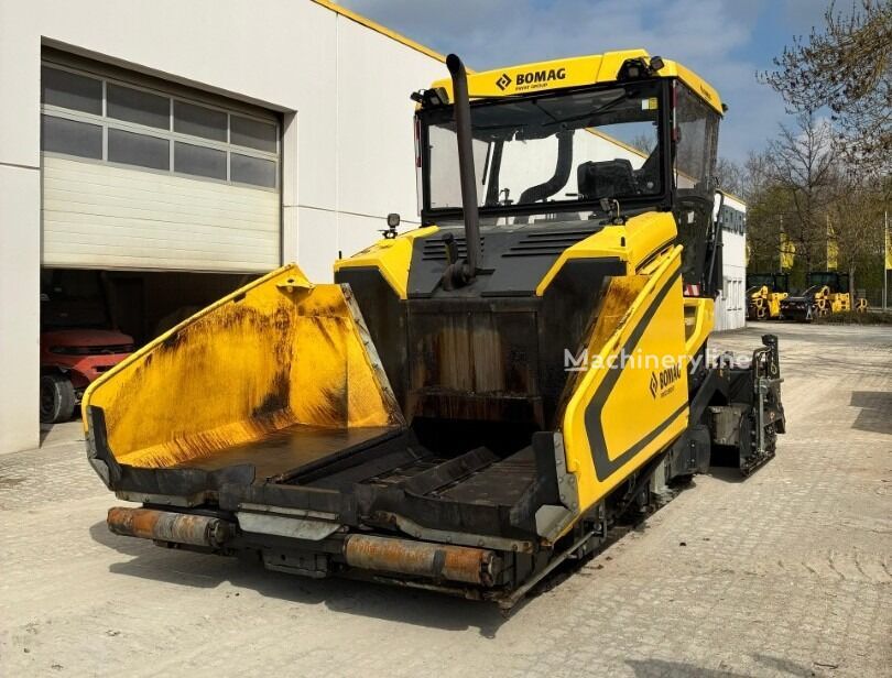 BOMAG BF 800 C-3 S600 A-Pave Stage V/Tier 4f asfaltni finišer guseničar