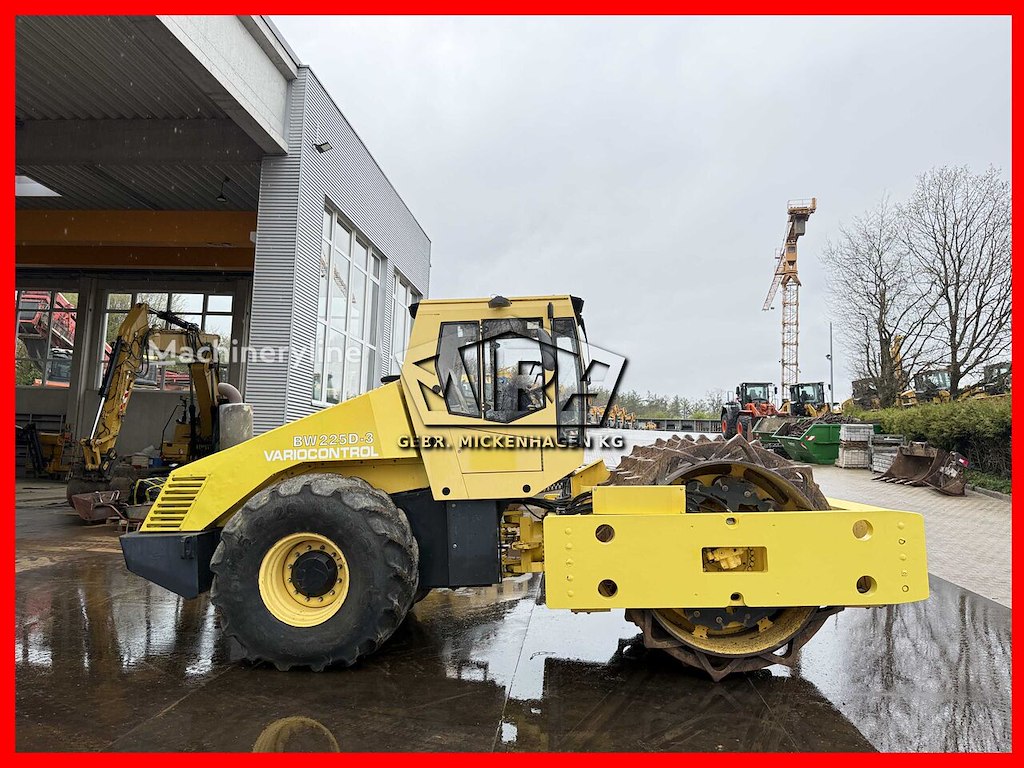 BOMAG BW 225 D-3 kompaktor s jednim valjkom