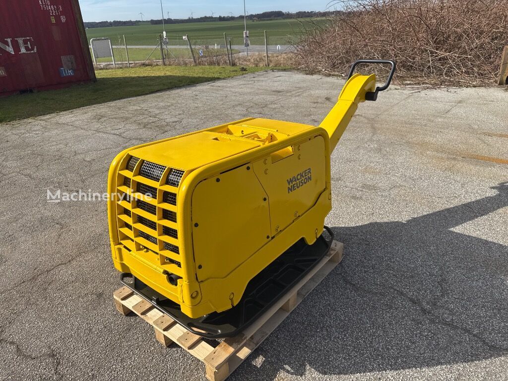 Prodaje se Wacker Neuson Dpu80lec770 vibro ploču na aukciji