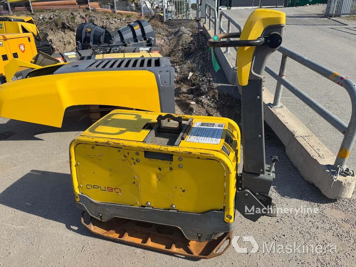 Prodaje se Wacker Neuson DPU80 vibro ploču na aukciji