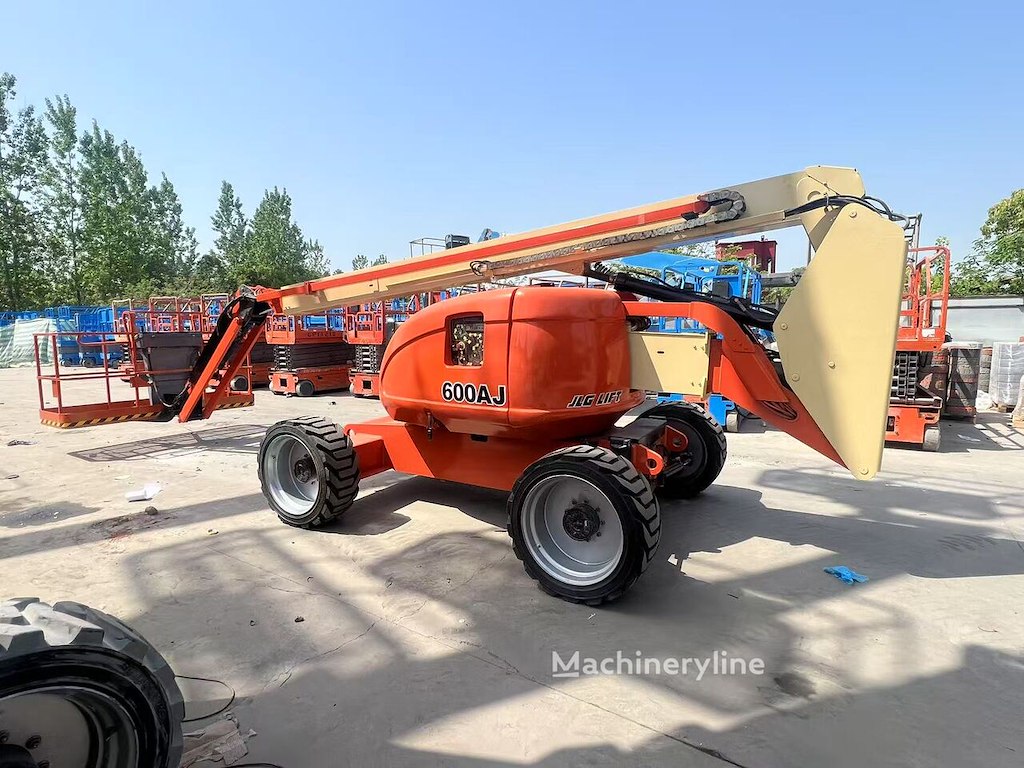 JLG 600 hidraulična zglobna platforma