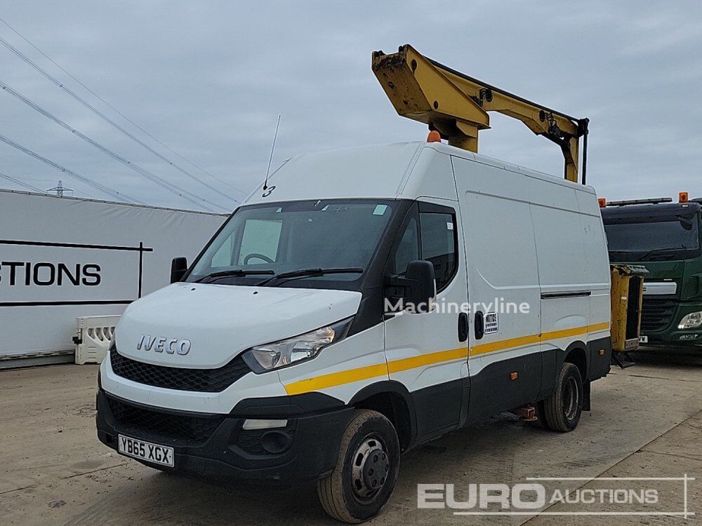 Prodaje se IVECO Daily auto dizalicu s korpom na aukciji