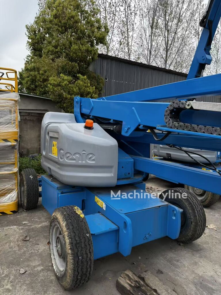 Genie Z45/25 hidraulična zglobna platforma
