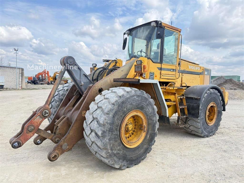 Volvo L180C prednji utovarivač