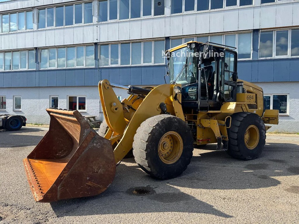 Caterpillar 938M prednji utovarivač