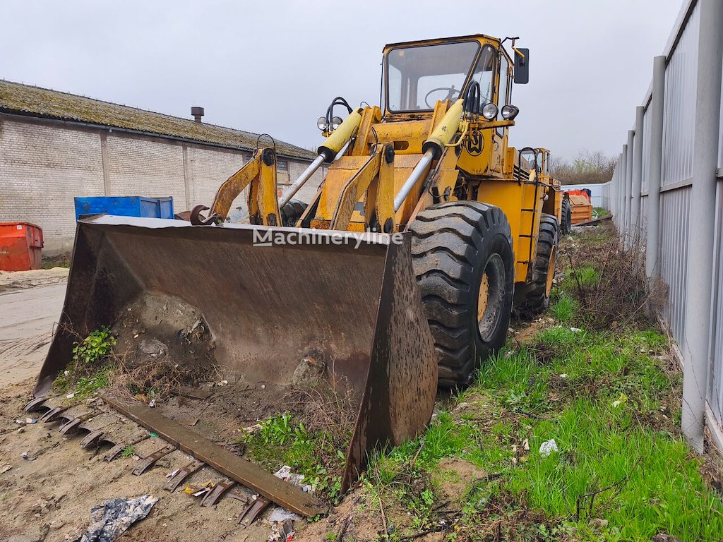 Prodaje se Stalowa Wola prednji utovarivač na aukciji