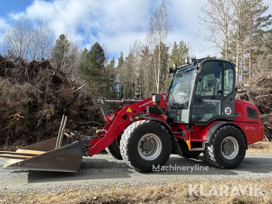 Prodaje se Weidemann 3070 CX80 prednji utovarivač na aukciji