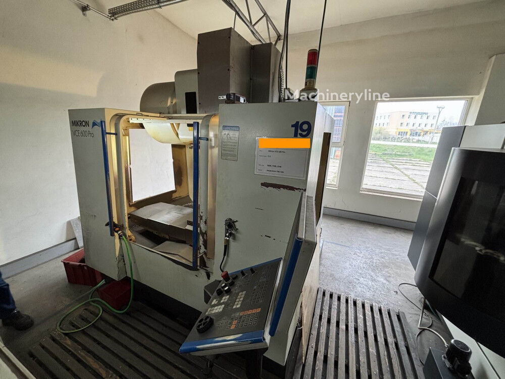 Mikron VCE600 - 2002 obradni centar