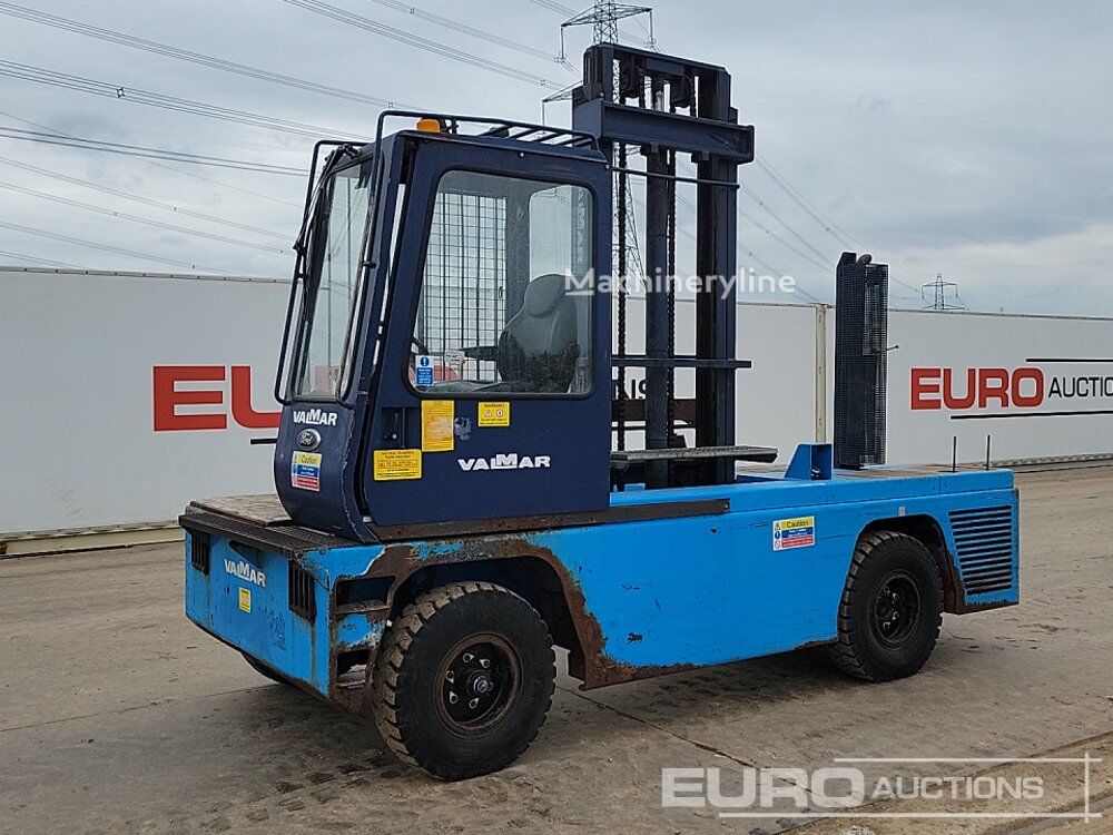 Prodaje se Jumbo Diesel Side Loader Forklift, 2 Stage Free Lift Mast, Forks dizel viljuškar na aukciji