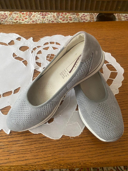 Nove espadrile sa anatomskim uloscima