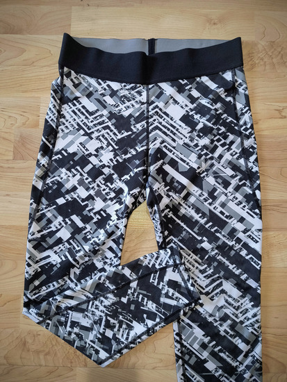 H&M sportske helanke 7/8
