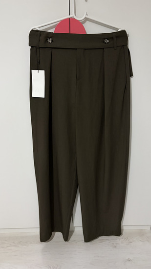 Zara pantalone siroke novavice novee
