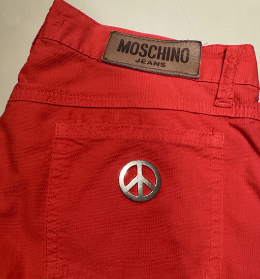 MOSCHINO JEANS Red Lipstick Touch