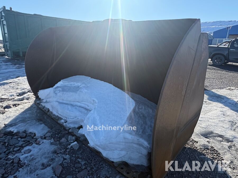 Prodaje se Lastarskopa med bortmonterade skär kašiku za prednje utovarivač na aukciji