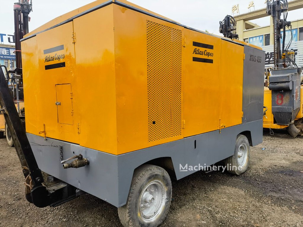 Atlas Copco XAHS455 mobilni kompresor