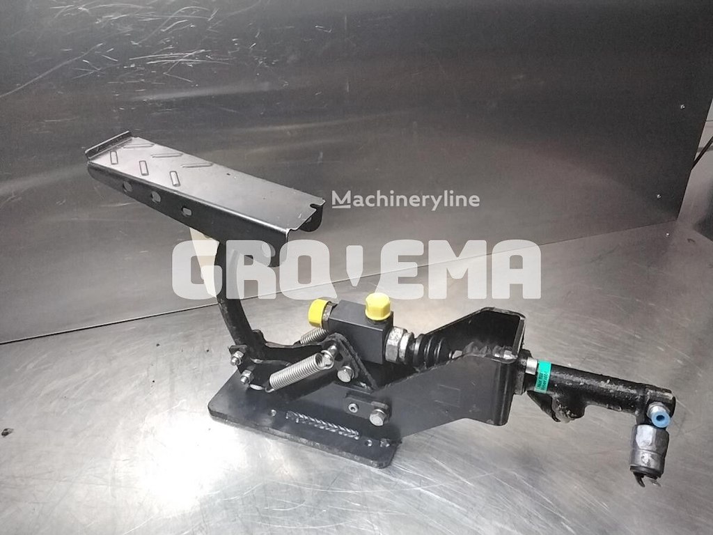 Liebherr brake pedal system 9002924 papučica gasa