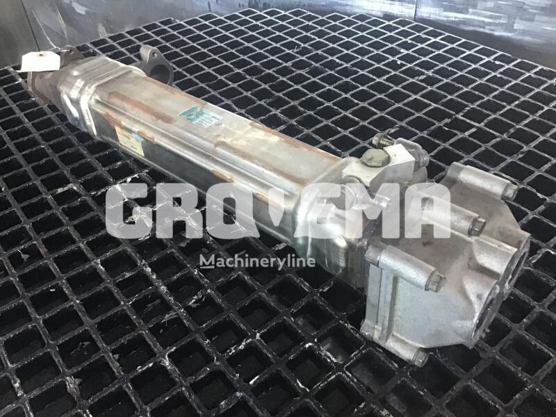 Liebherr Oil Cooler 8001085 hladnjak ulja za građevinske mašine