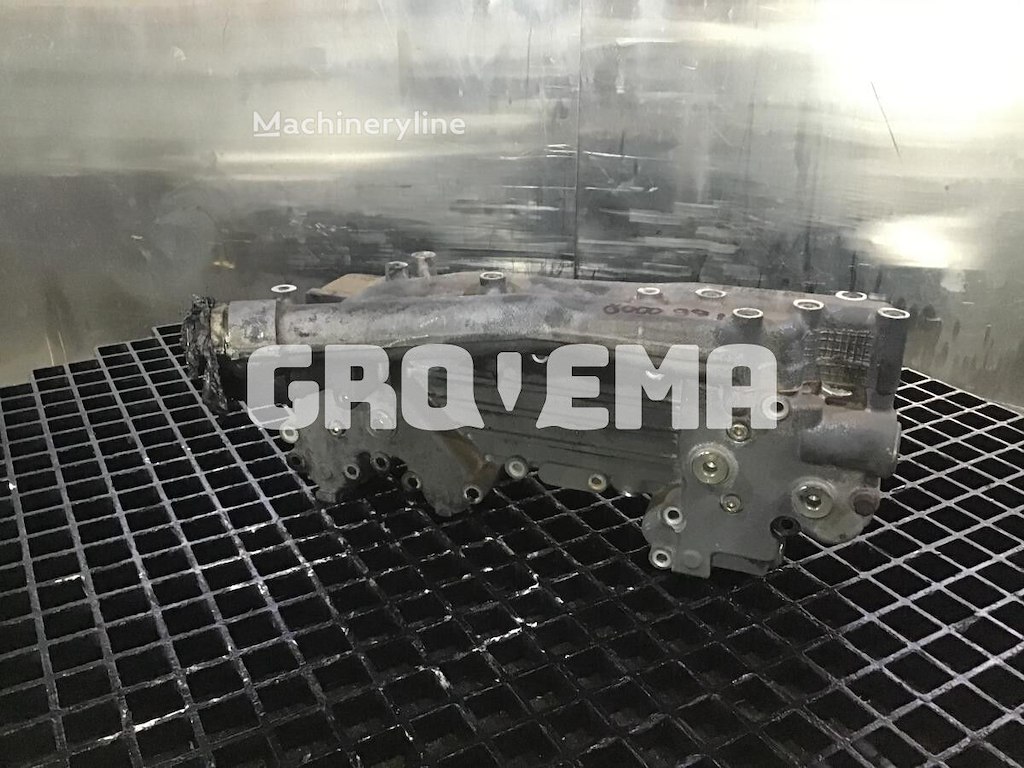 Liebherr Oil Cooler 8000971 hladnjak ulja za građevinske mašine