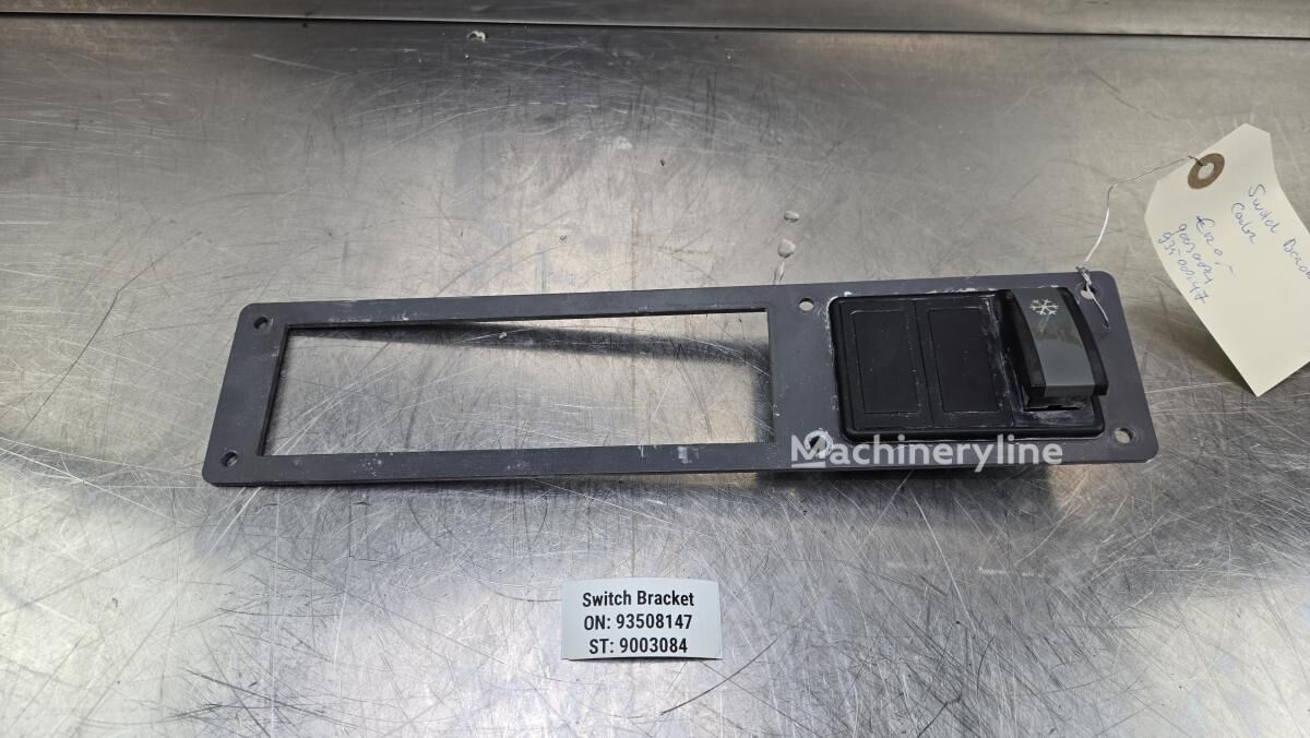 Liebherr Switch bracket (Cooler) 9003084 pričvršćivači za Liebherr PR766 buldožera